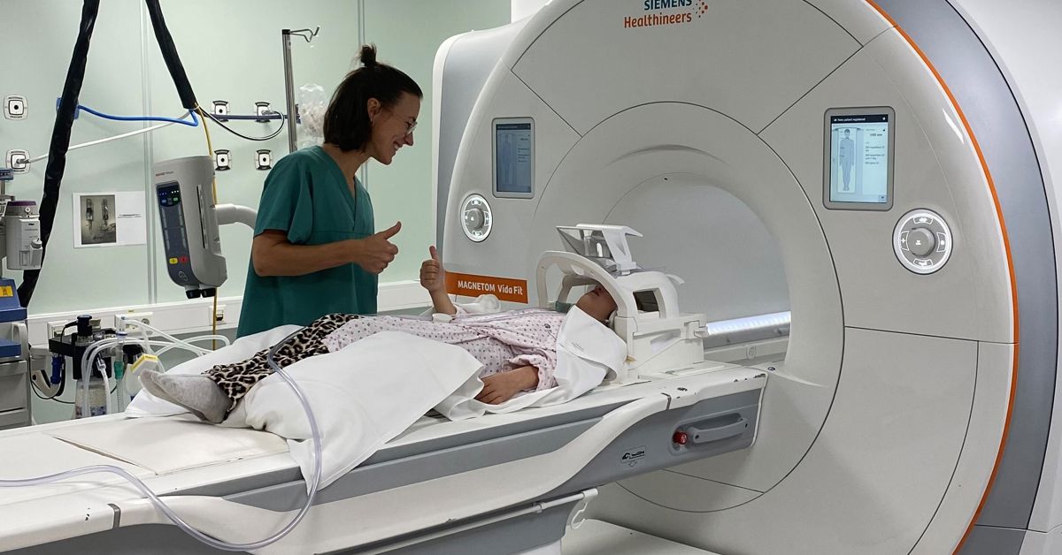 fMRI - Funksjonell MR-undersøkelse av barn - Oslo universitetssykehus HF